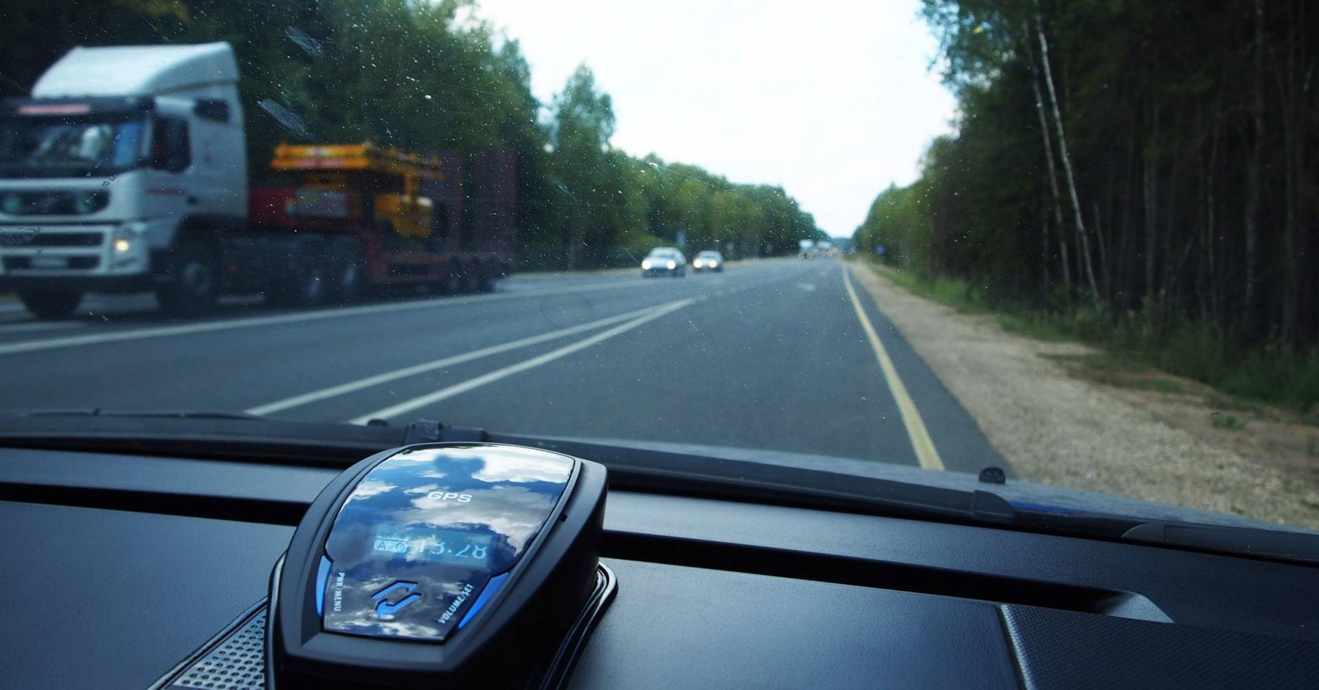 The Best Battery Powered Radar Detector For 2025