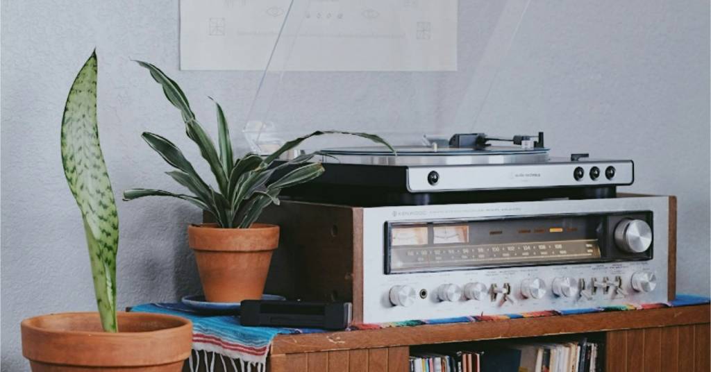 The Best Home Stereo System With Turntable For 2025